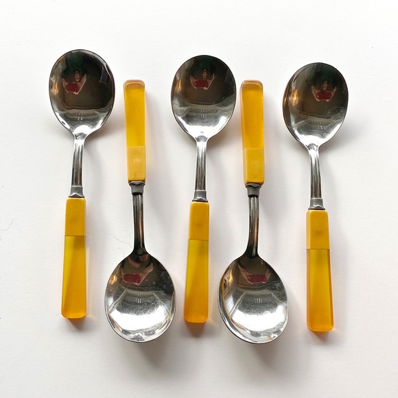 Bakelite Lucite | Dining | Vintage Gold Bakelite And Lucite 35piece ...